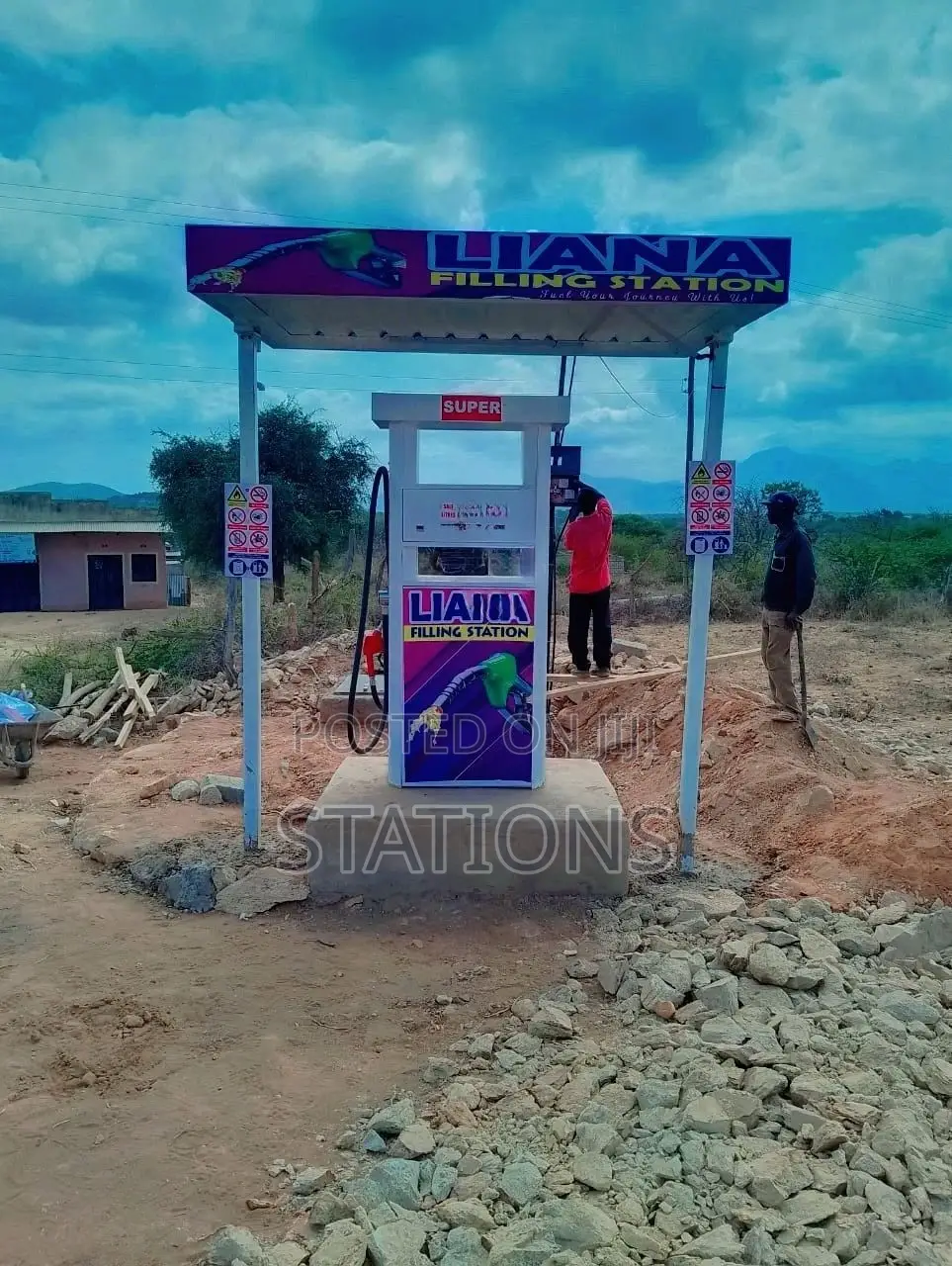 Single Pump System | Canopy Shade | Fuel Tank Installation in Central ...