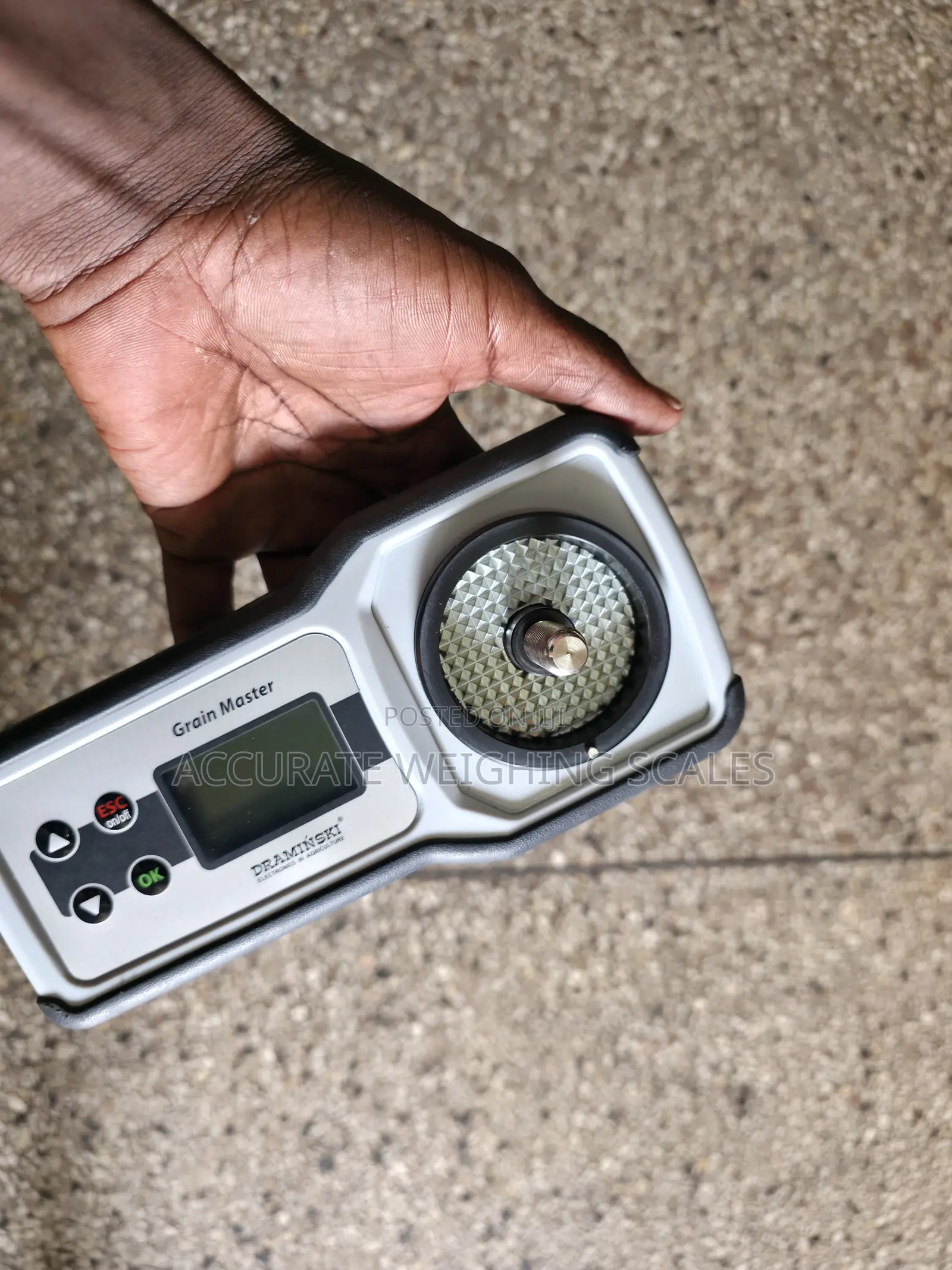 Philanthropic Grain Moisture Meter in Central Division - Farm Machinery ...