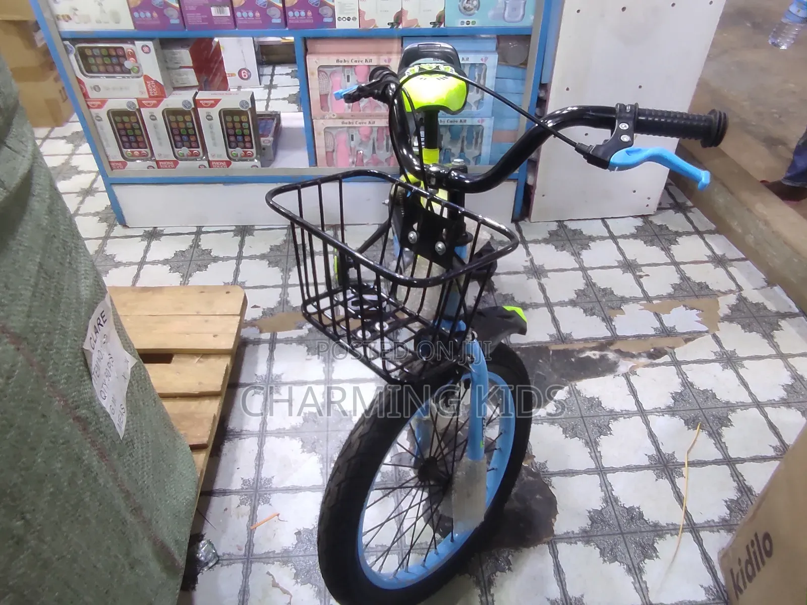 Light Green Bicycle/ Bike With A Carrier. 2 To 10 Years in Central ...
