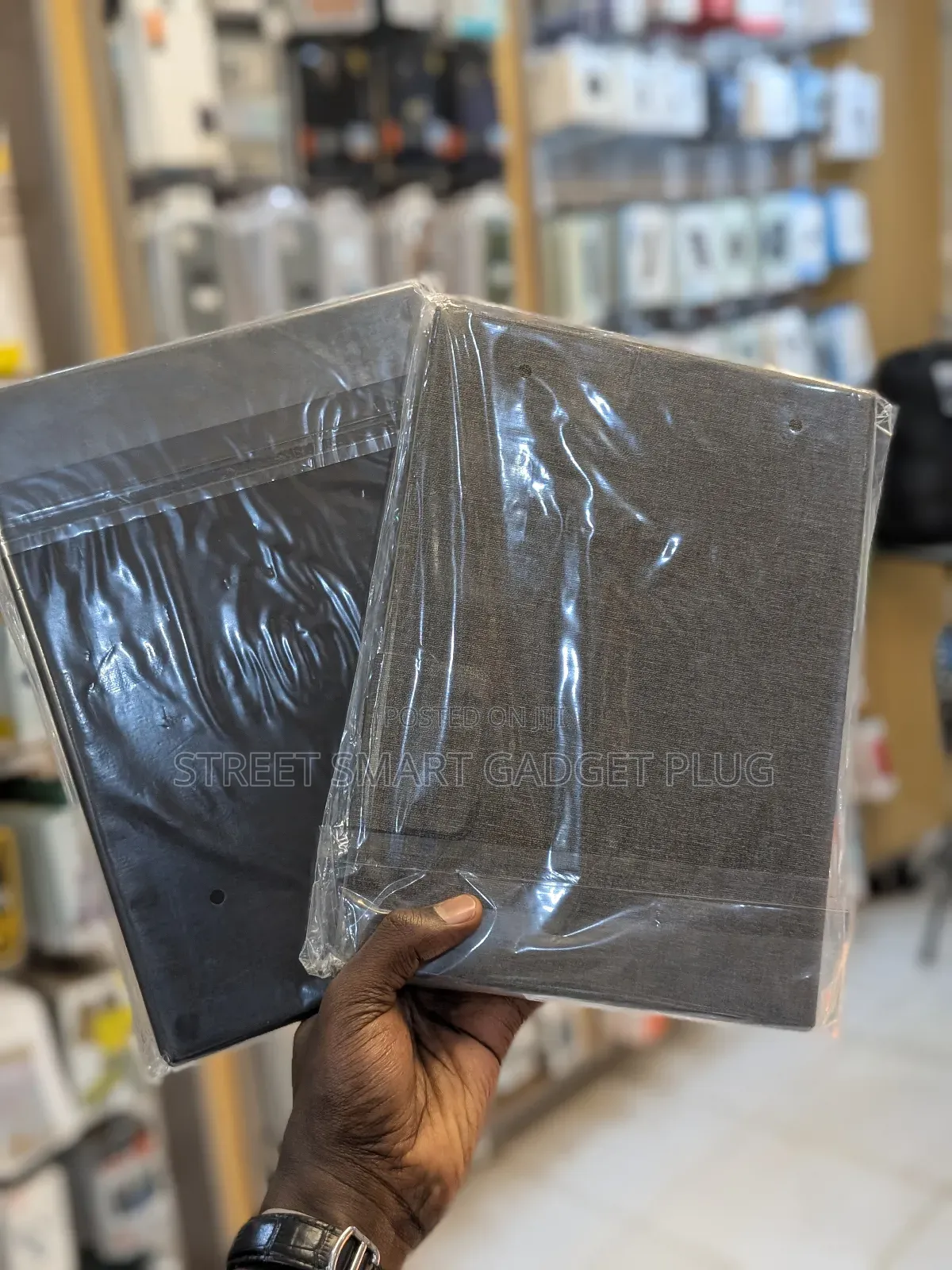 Remarkable Paper Pro Folio Leather Magnetic Case in Central Division ...