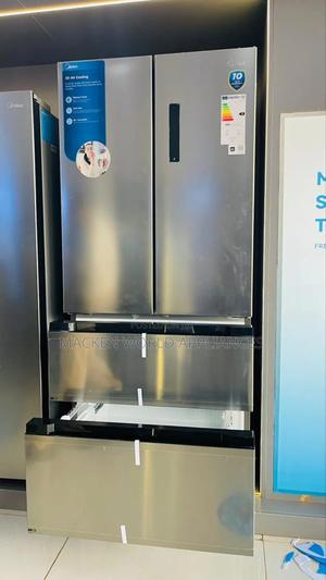 692 Liters Media French Door Fridge in Central Division - Kitchen ...