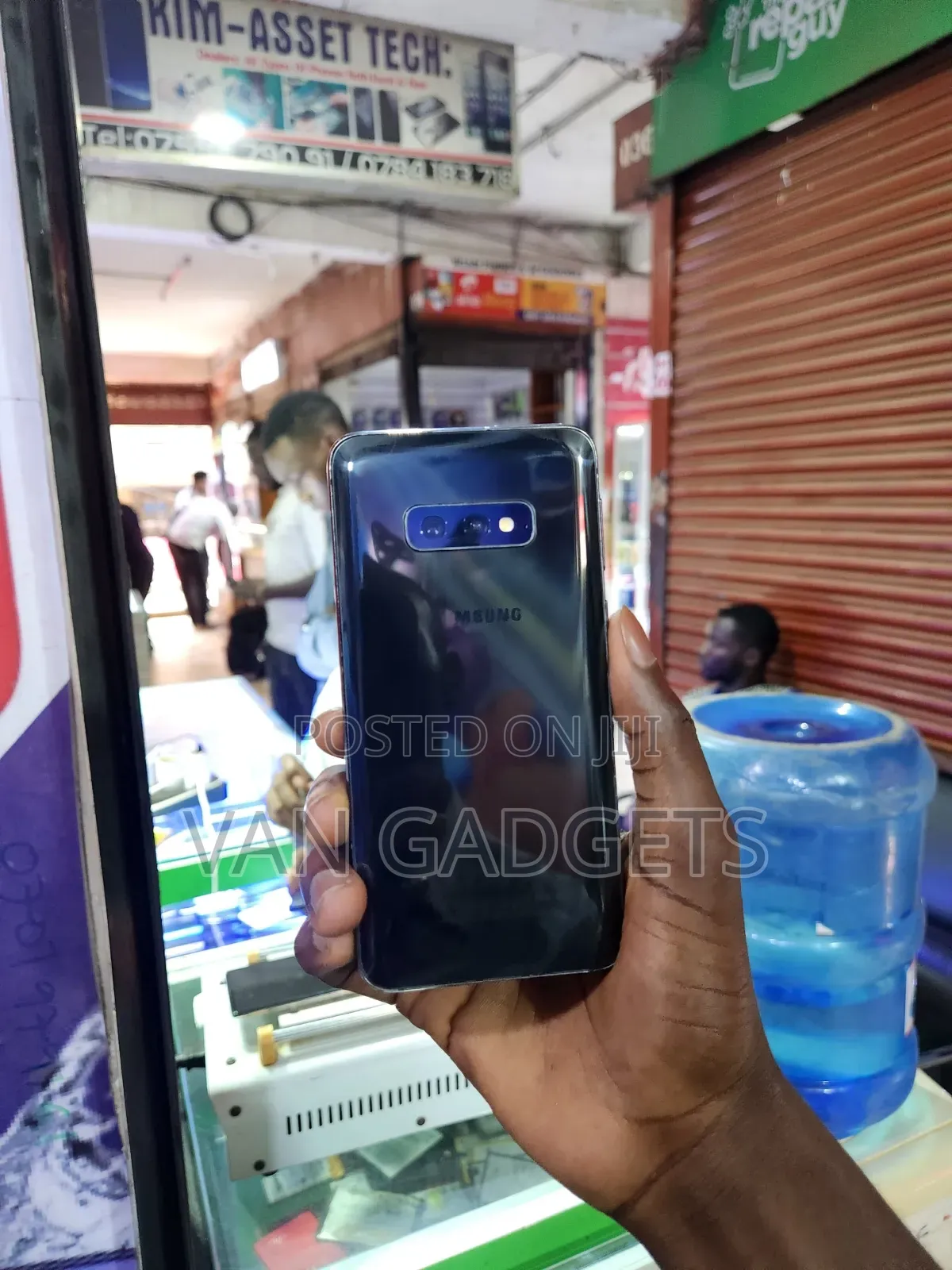 Samsung Galaxy S10e 128 GB Black in Central Division - Mobile Phones ...