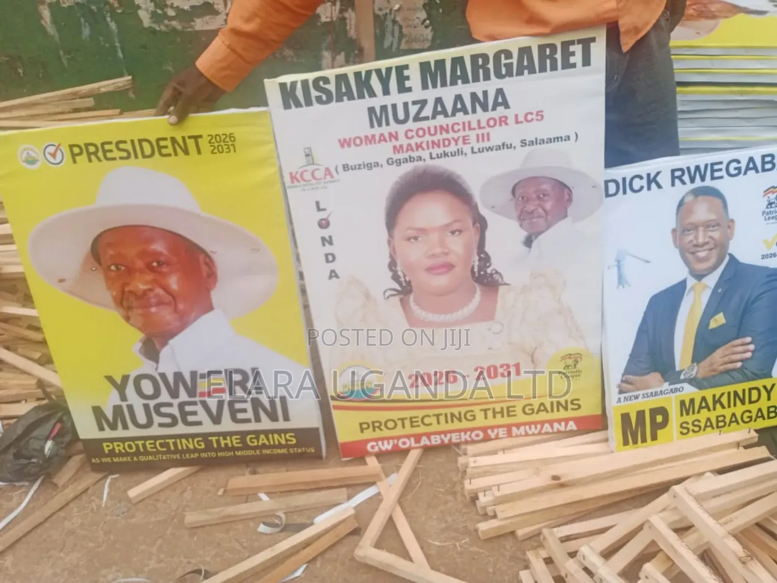 Political Posters With Vote in Central Division - Printing Services ...