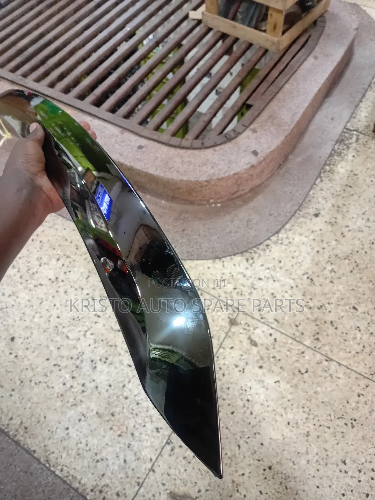Bonnet Chrome Harrier Hybrid for sale - KRISTO AUTO SPARE PARTS Price ...