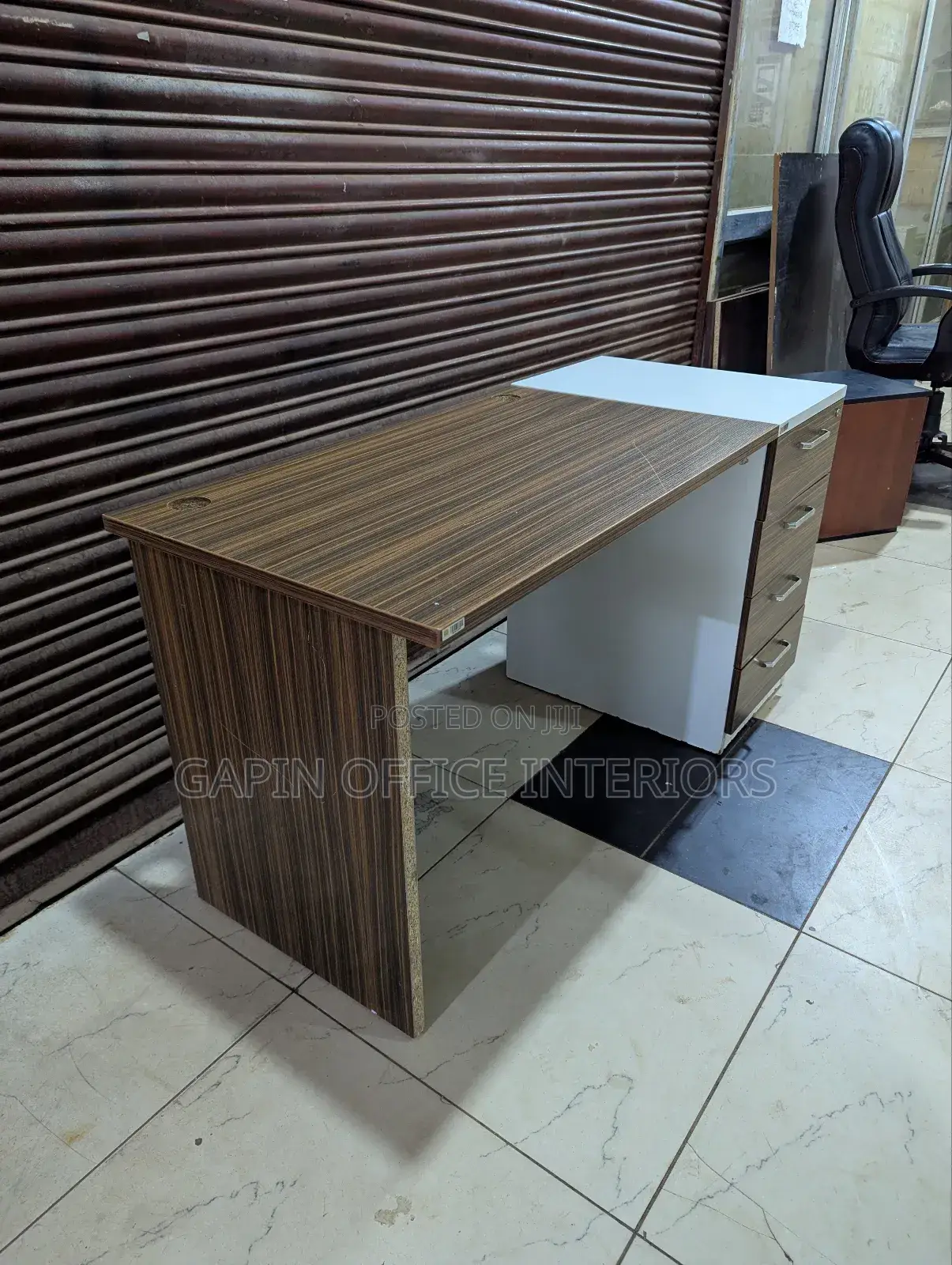Second Hand Office Desk, 140cm // 1.4 Meters in Central Division ...