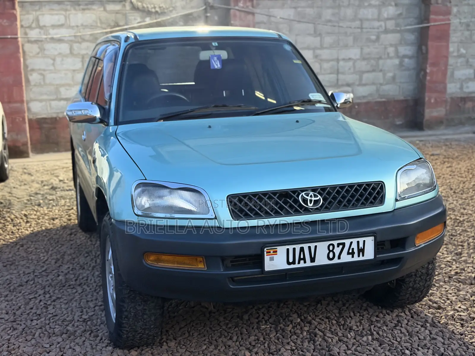 Toyota RAV4 Automatic 2000 Green in Central Division - Cars ...