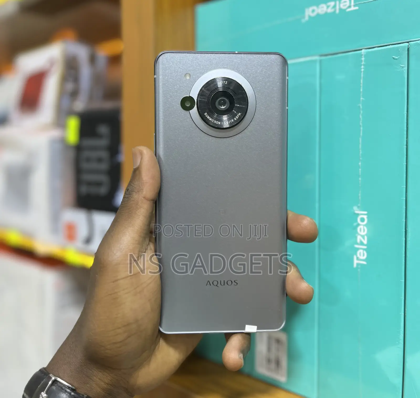 Sharp Aquos R7 256 GB Gray in Central Division - Mobile Phones, Ns ...