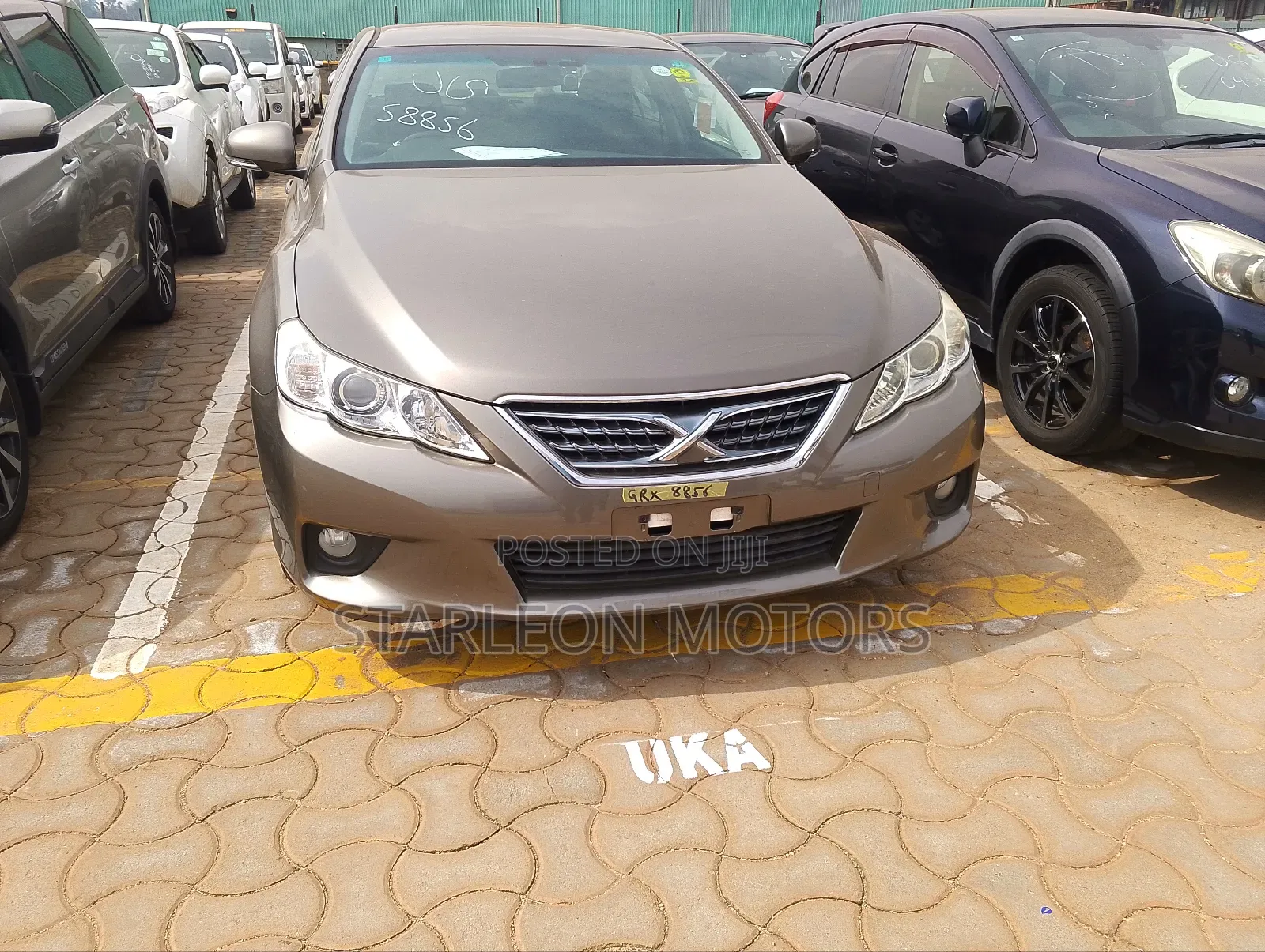 Toyota Mark X 2012 Gold in Nakawa - Cars, Twinomuhangi Julius | Jiji.ug
