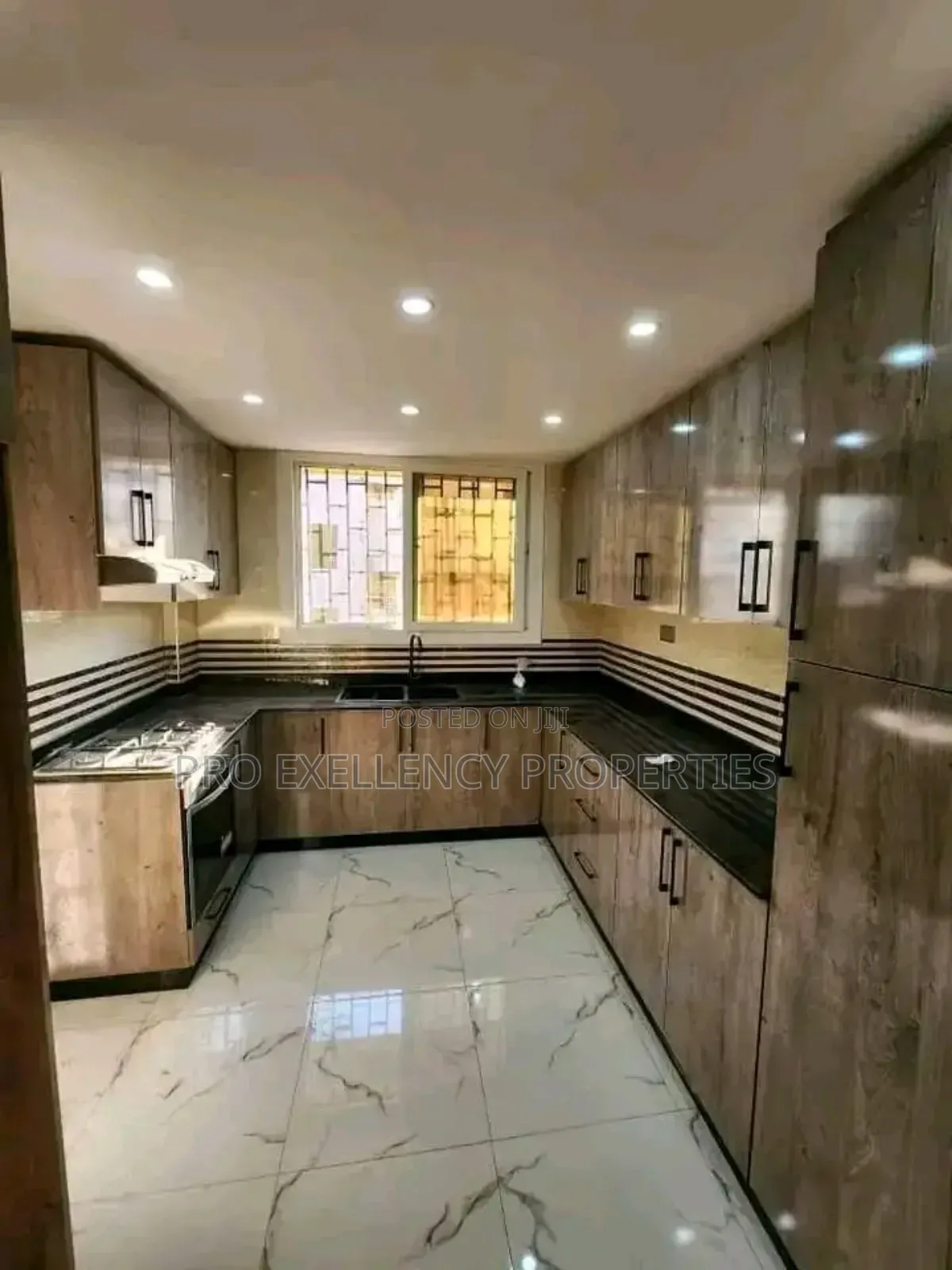 4bdrm Duplex in Kyanja Kungu, Central Division for rent in Central ...