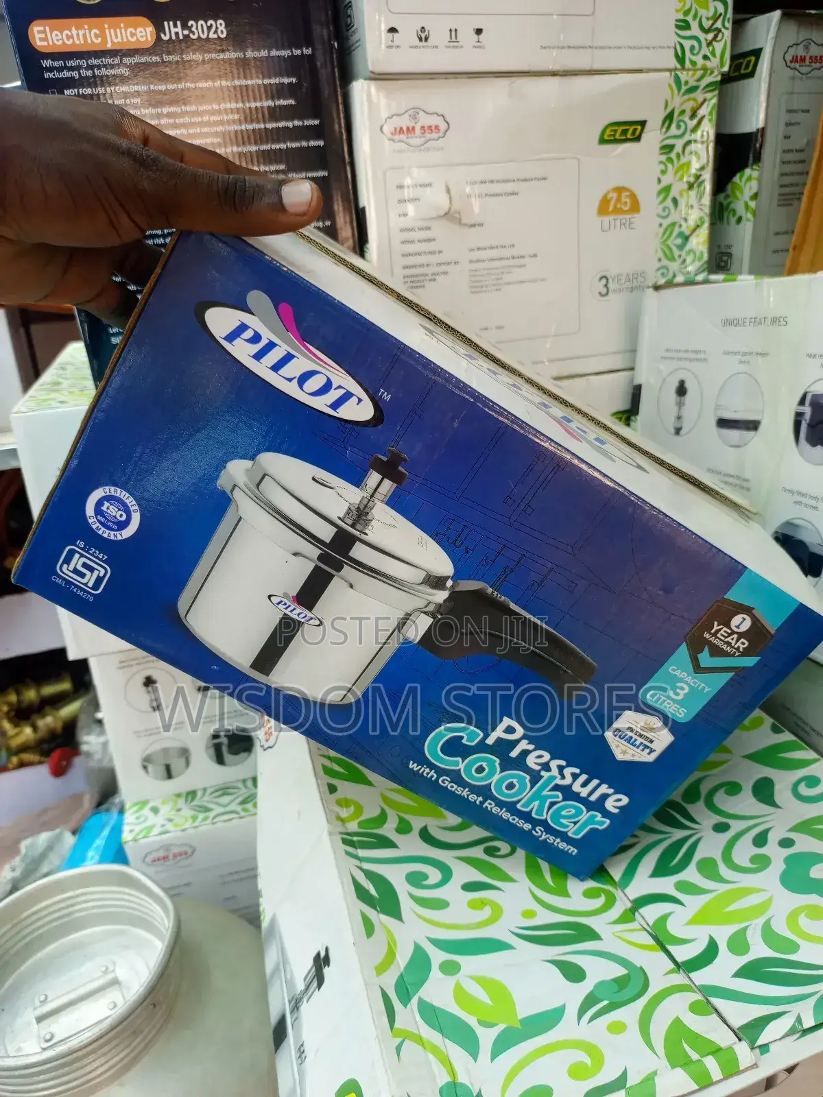 Pilot Pressure Cooker. 3l in Central Division - Kitchenware & Cookware ...