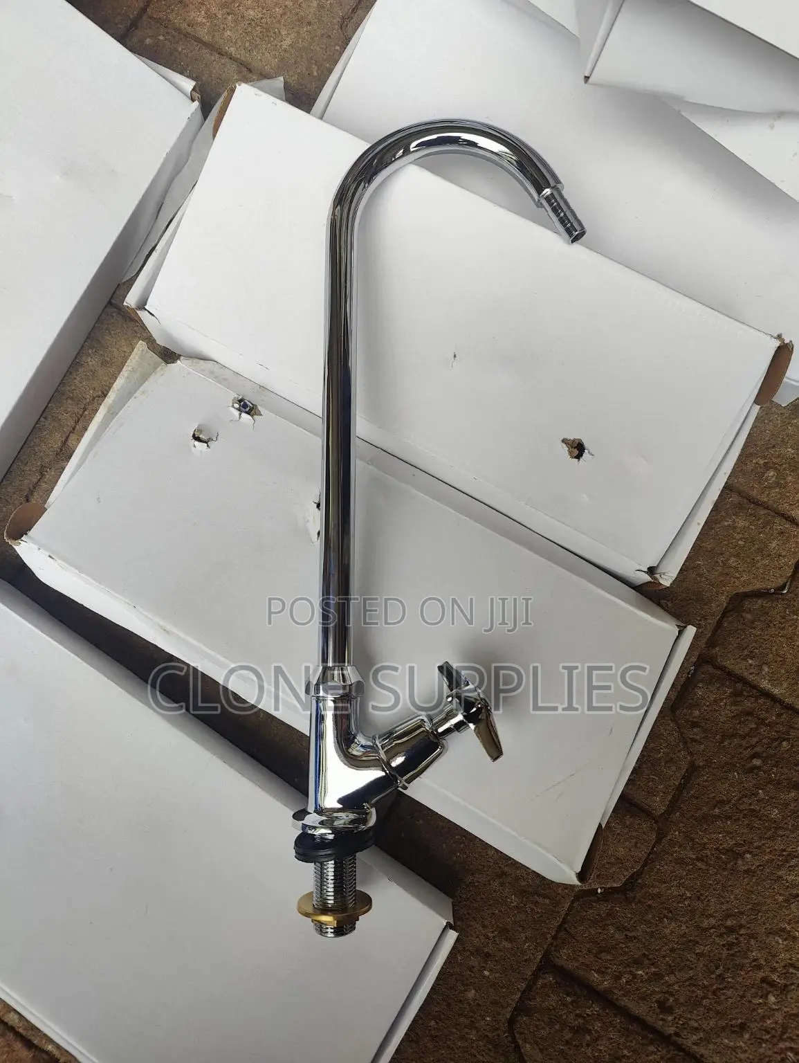 Chrome Swan Neck Pillar Tap, High-Rise Sink Tap for Laboratory Sink in ...