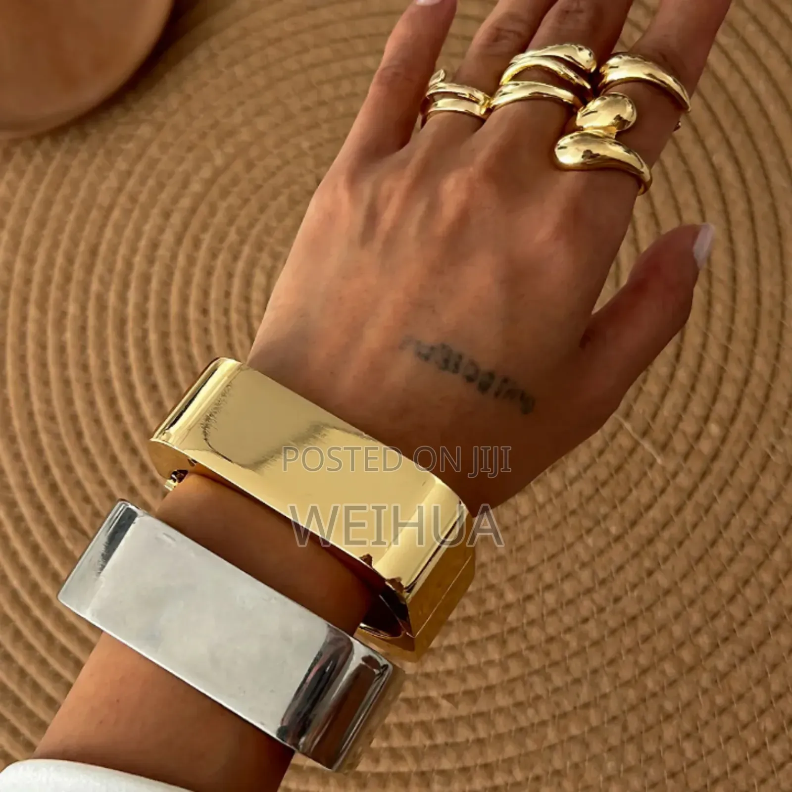 Nice Gold and Silver Plated Bracelets in Central Division - Jewelry ...