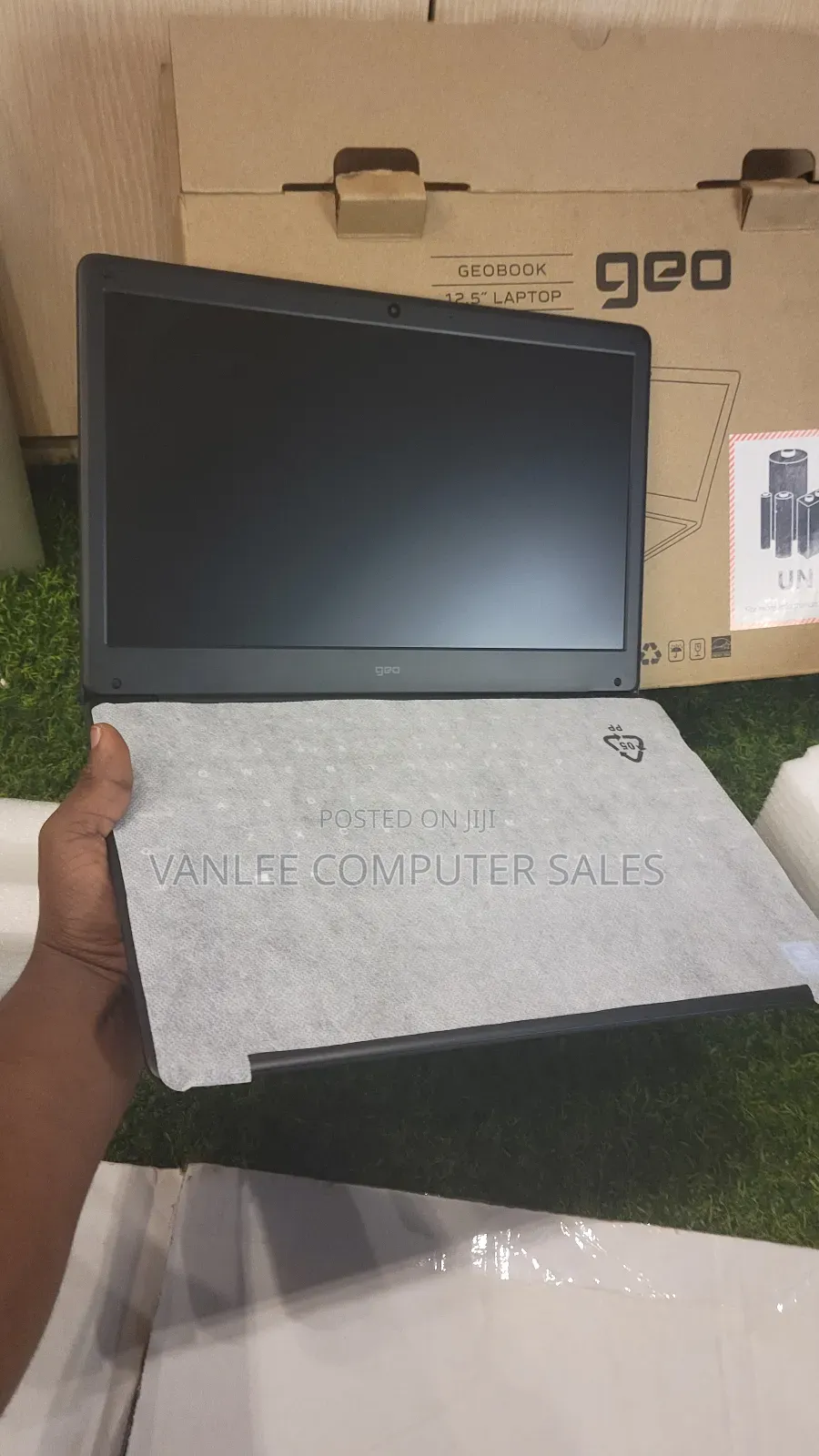 New Laptop Geo Geobook 240 4GB Intel Celeron eMMC 60GB in Central ...