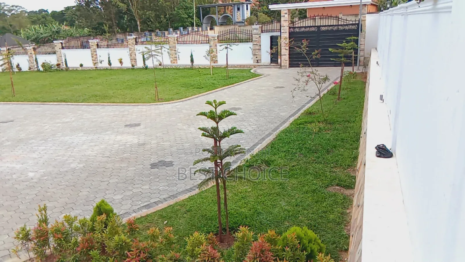 Landscaping/Compound Designing Services Where Vision Meets Verdancy in ...