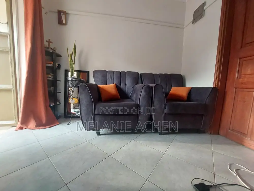 Second Hand Sofa Set -5 Seater in Central Division - Furniture, Melanie ...