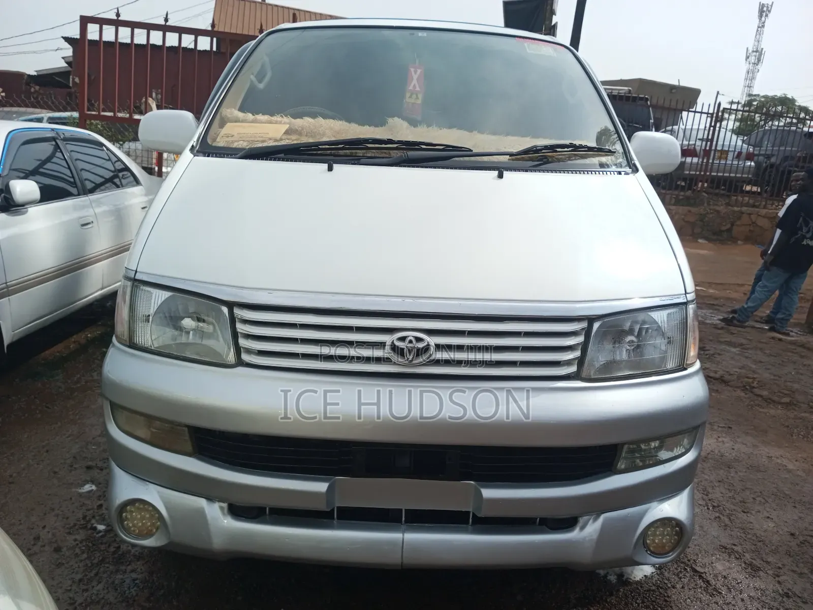Toyota Regius 2000 White in Central Division - Buses & Microbuses, Ice ...