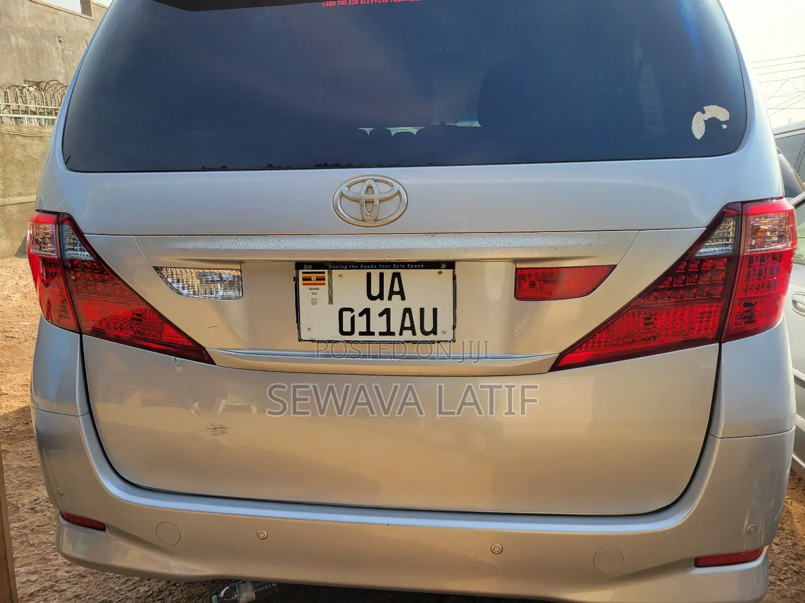 Toyota Alphard 2.4 Petrol AWD 2012 Silver in Central Division - Cars ...
