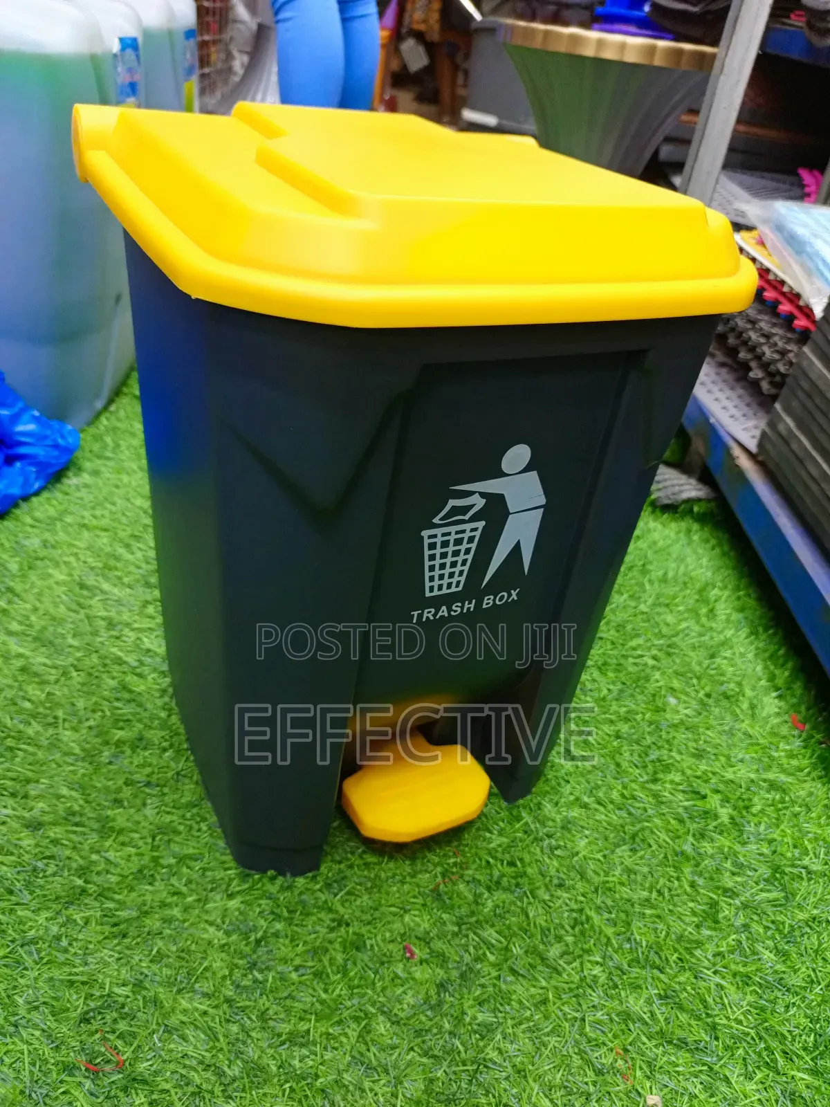 20l Plastic, Foot-pedal Operated Trash Bin. in Central Division - Home ...