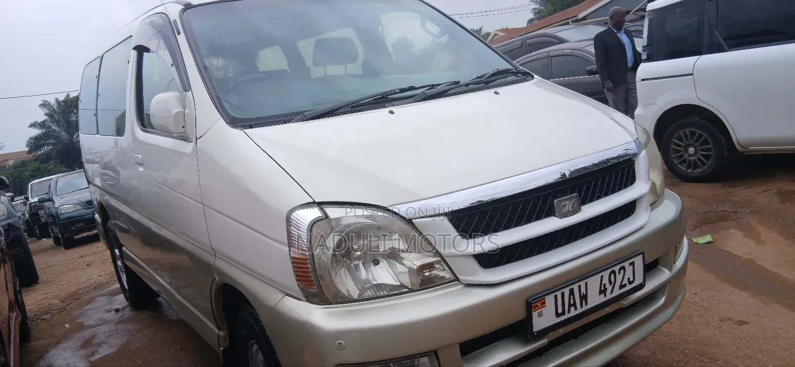 Toyota Regius 2004 Silver in Central Division - Buses & Microbuses ...