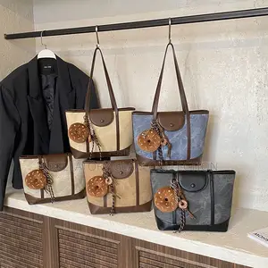 Tote Bags With Doughnut Accessory in Central Division - Bags, Bellatory ...