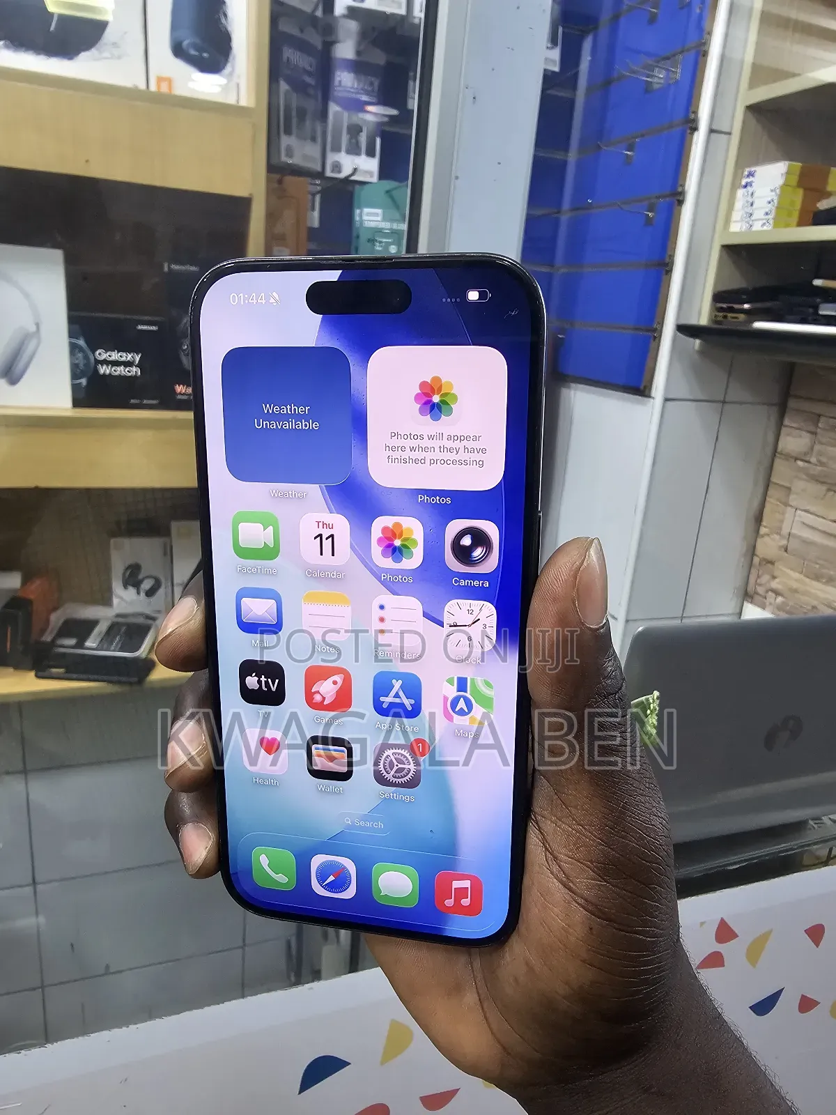 Apple iPhone 15 Pro 256 GB Black in Central Division - Mobile Phones ...