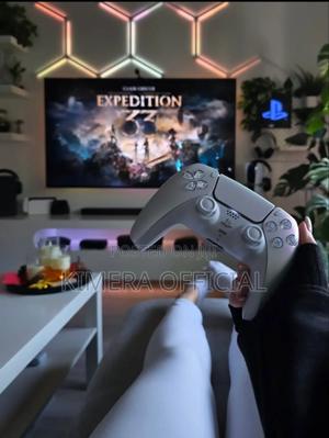 It’S Been Loved. Get a Uk Used Dualsense. Playstation 5 Controller in ...