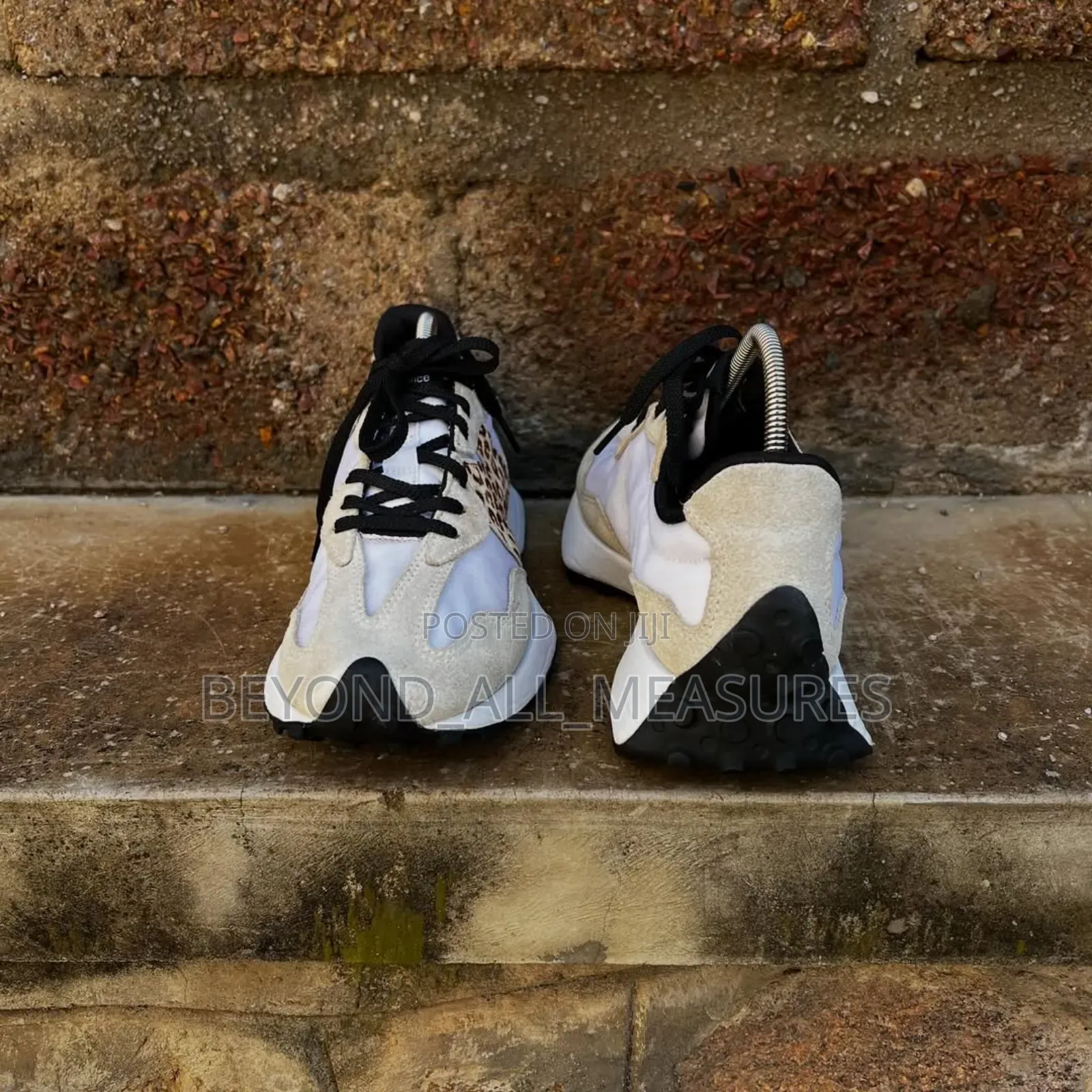 New Balance 327 in Central Division - Shoes, Beyond_all_measures | Jiji.ug