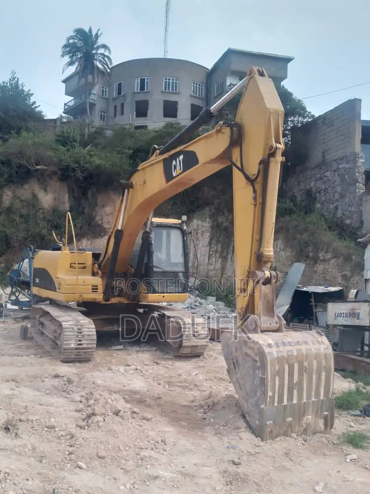 Cat 320d Excavtor in Central Division - Construction & Heavy Machinery ...