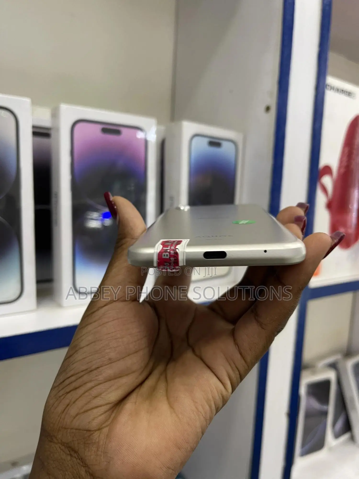 Sharp Aquos Sense 2 SHV43 32 GB in Central Division - Mobile Phones ...