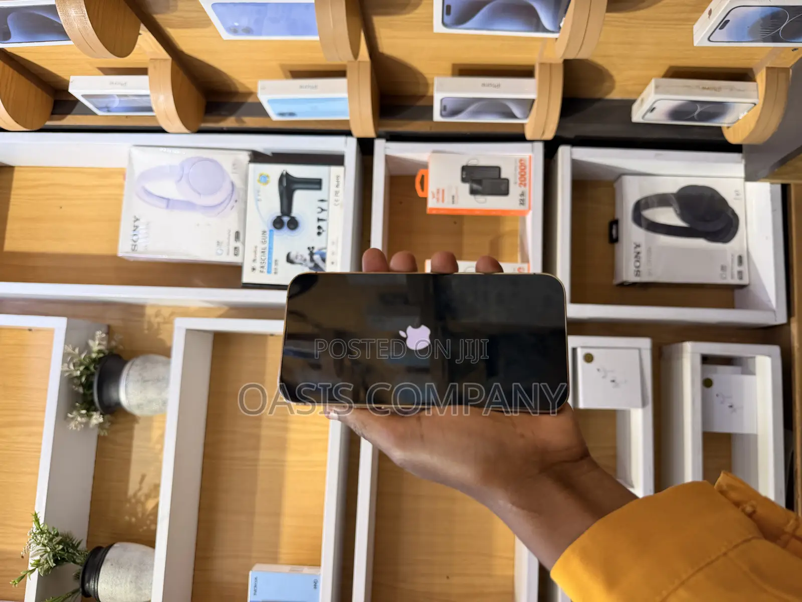 Apple iPhone 13 Pro 128 GB Gold in Central Division - Mobile Phones ...