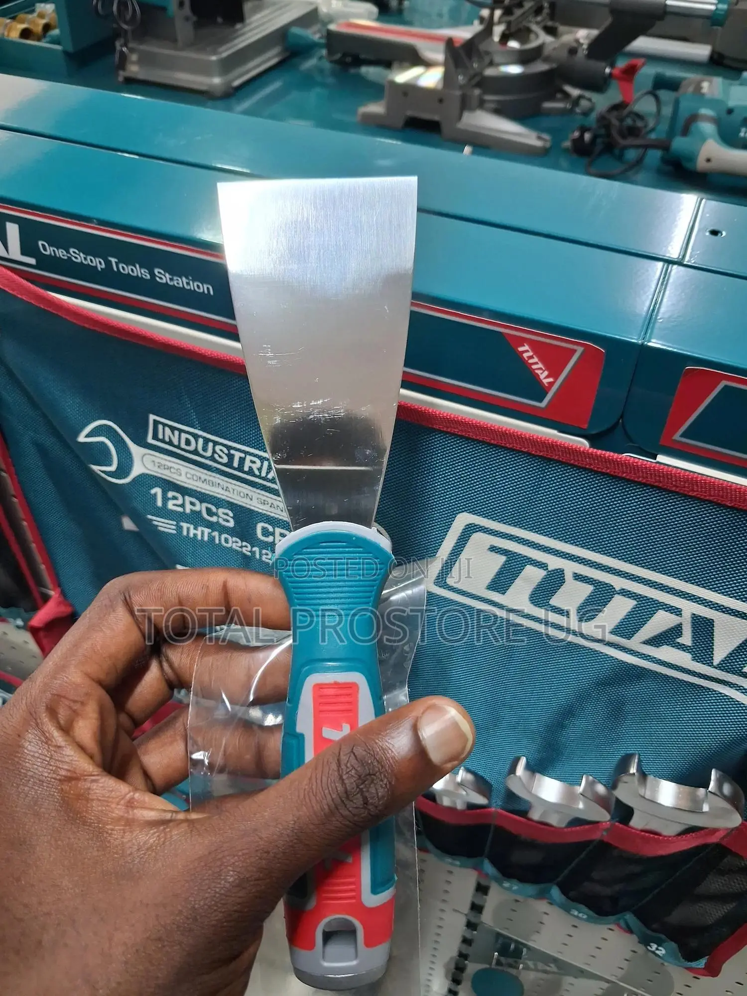 Putty Trowel 60mm in Central Division - Hand Tools, Total Tools ...