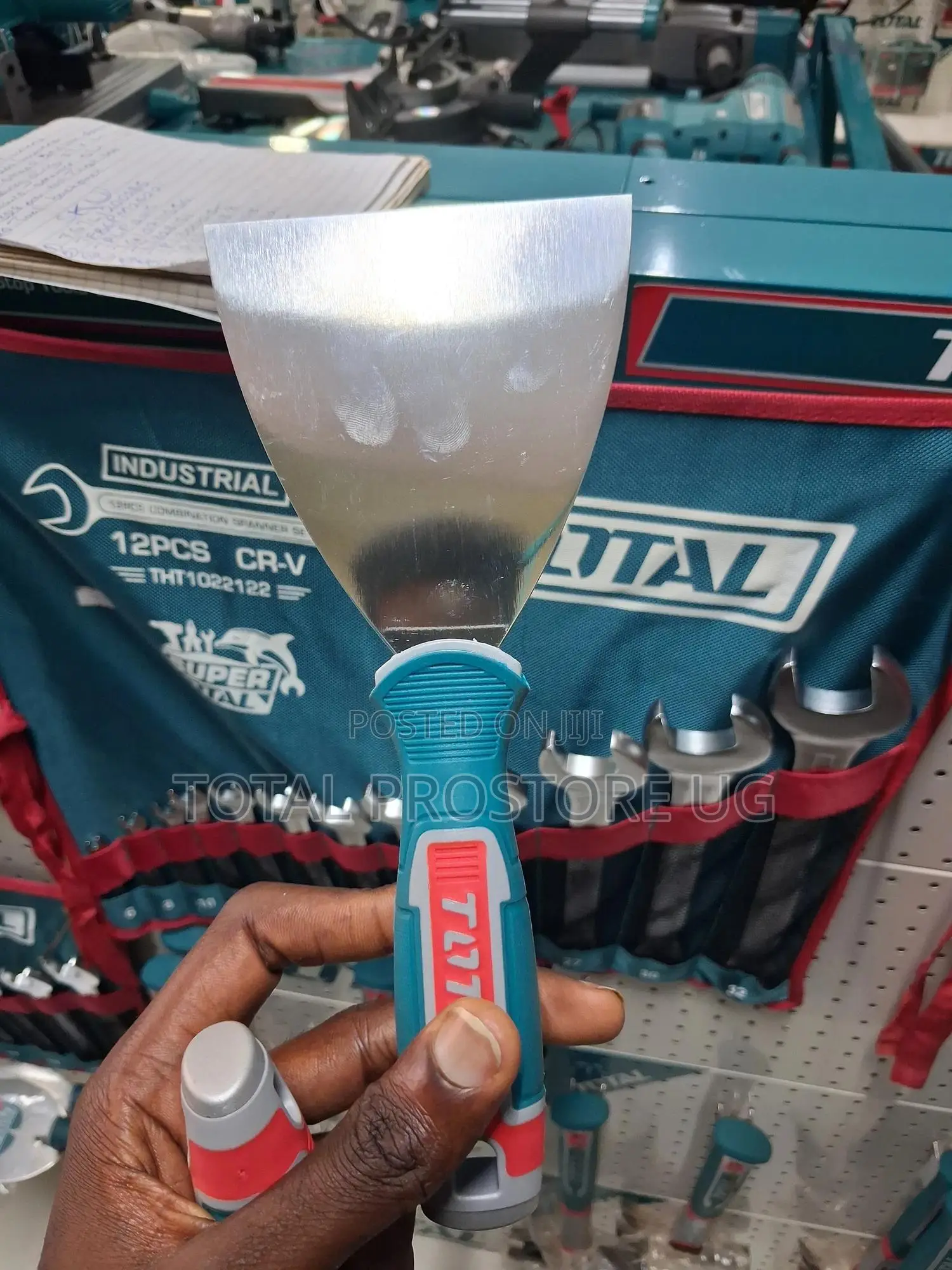 Putty Trowel 100mm in Central Division - Hand Tools, Total Tools ...