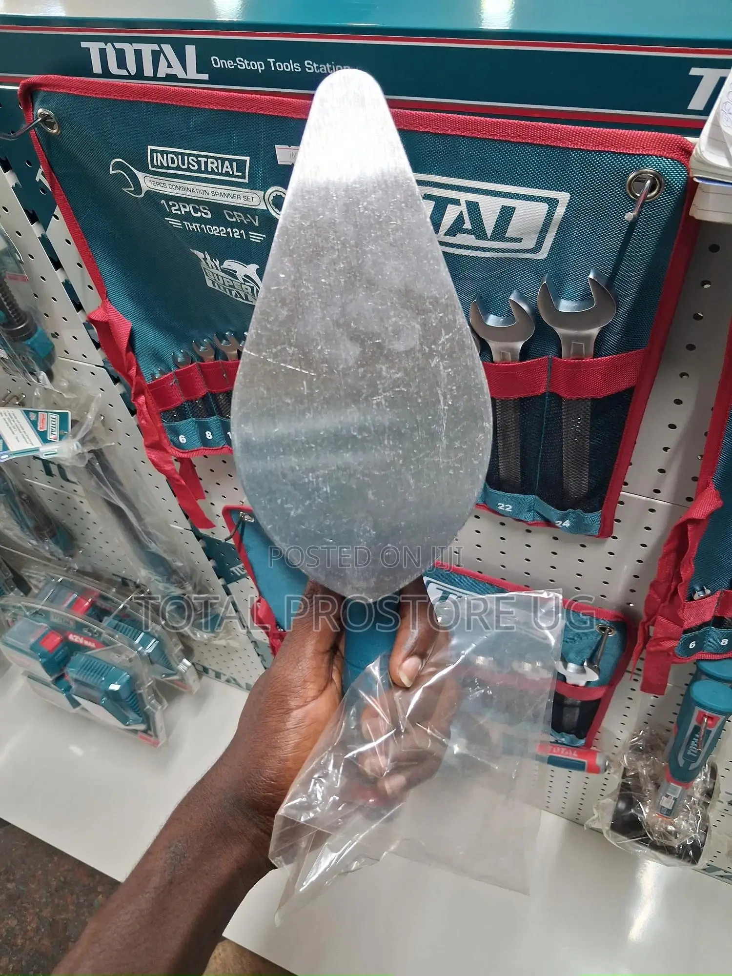 Bricklaying Trowel 200mm (8") in Central Division - Hand Tools, Total ...