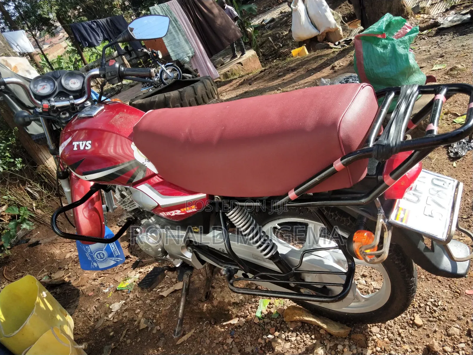 TVS HLX 125 2022 Red in Central Division - Motorcycles & Scooters ...