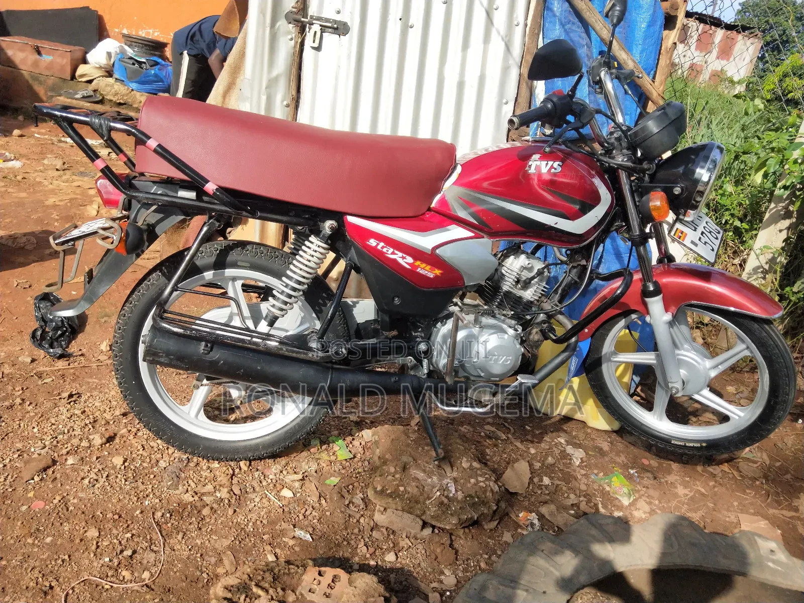 TVS HLX 125 2022 Red in Central Division - Motorcycles & Scooters ...