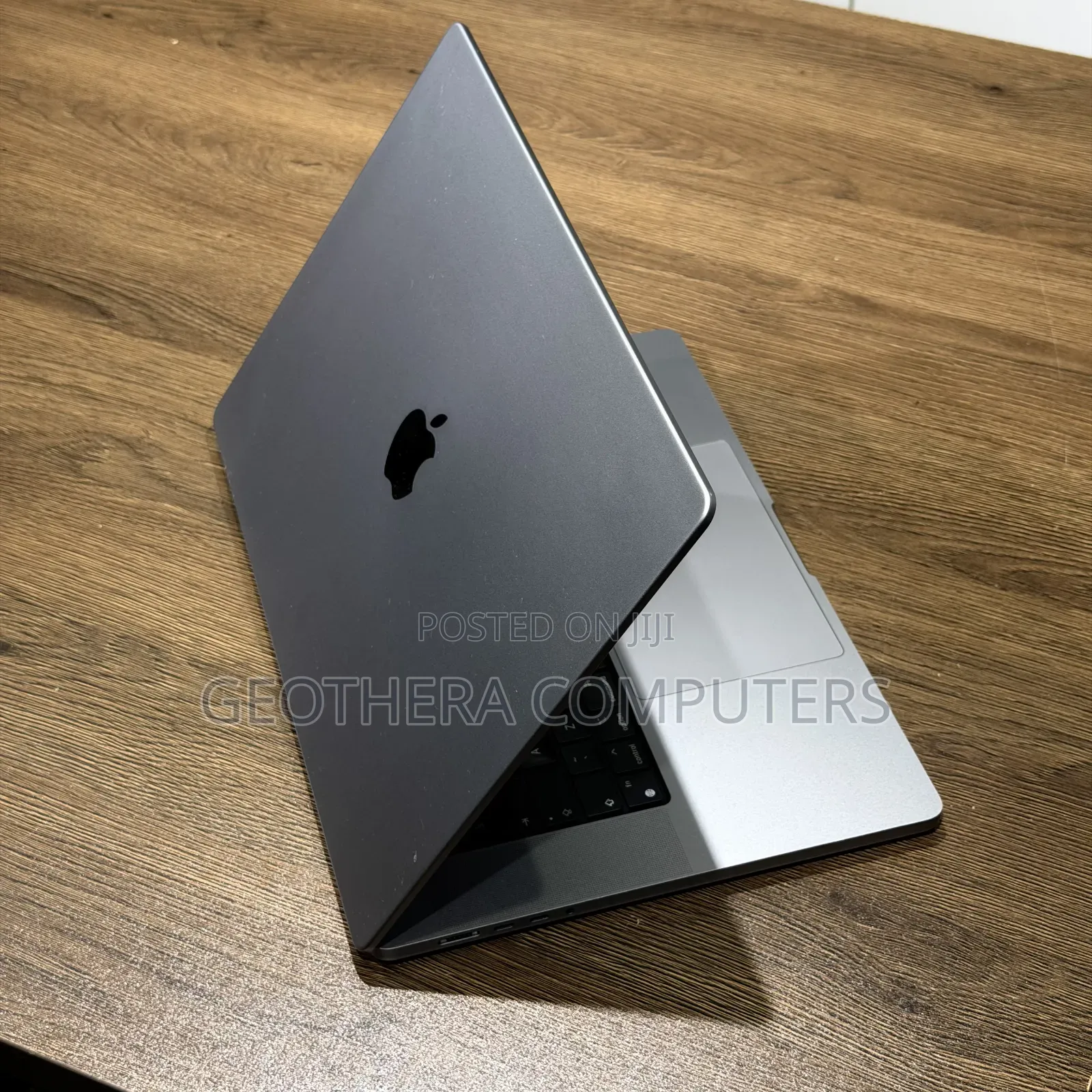 New Laptop Apple MacBook Pro M1 8GB Apple M1 SSD 512GB in Central ...