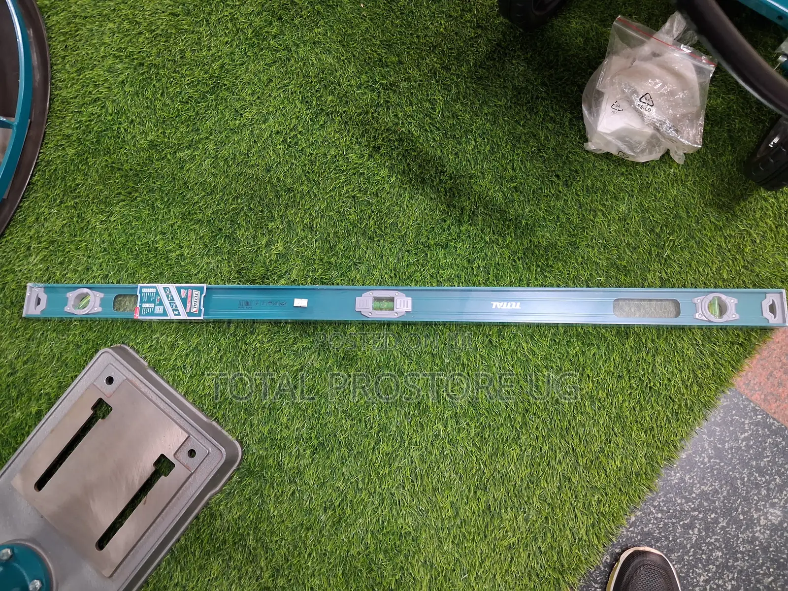 Spirit Level 120cm. in Central Division - Hand Tools, Total Tools ...
