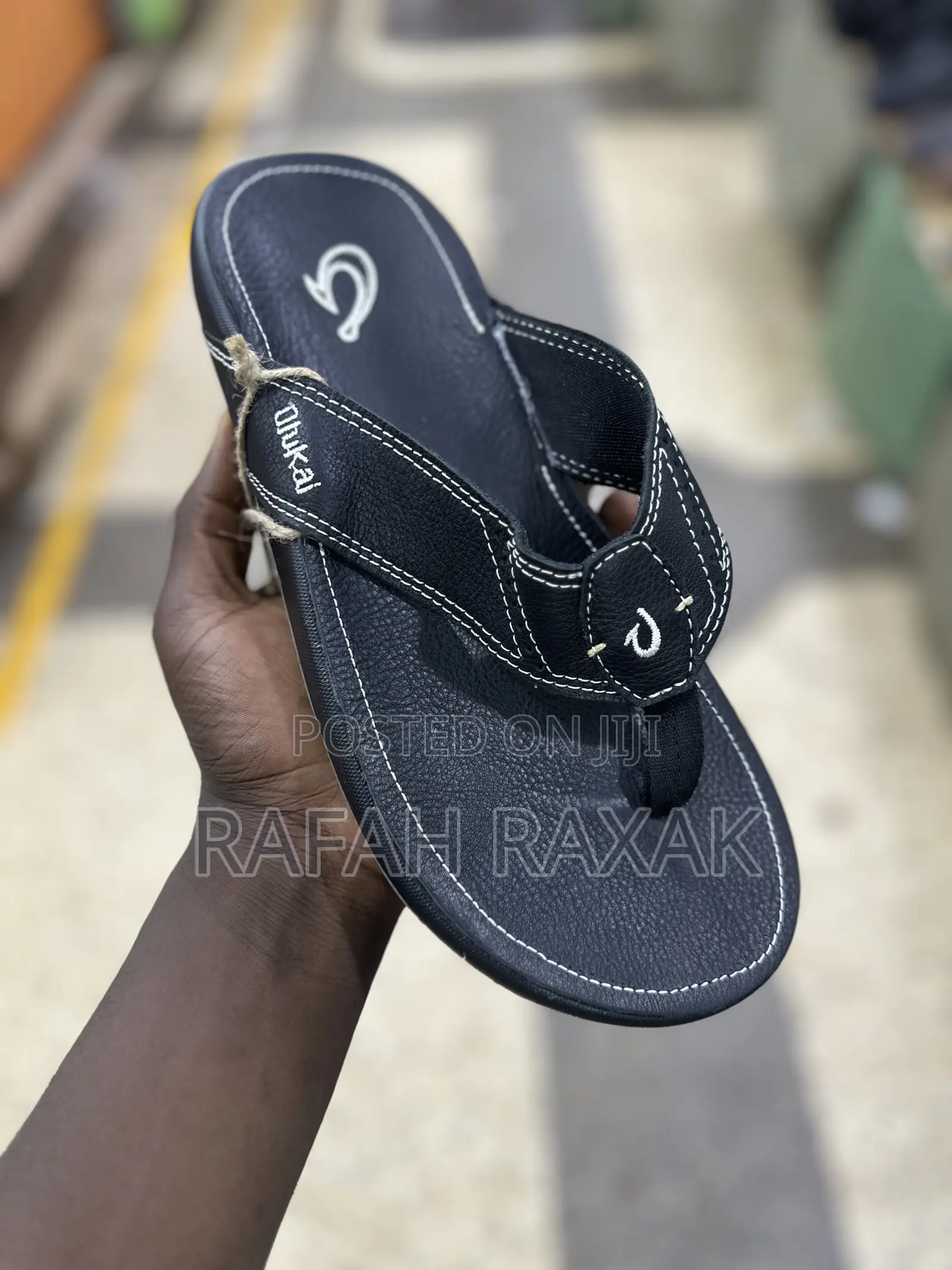 Original Men’S Black Olukai Flip Flop Leather Sandals in Central ...