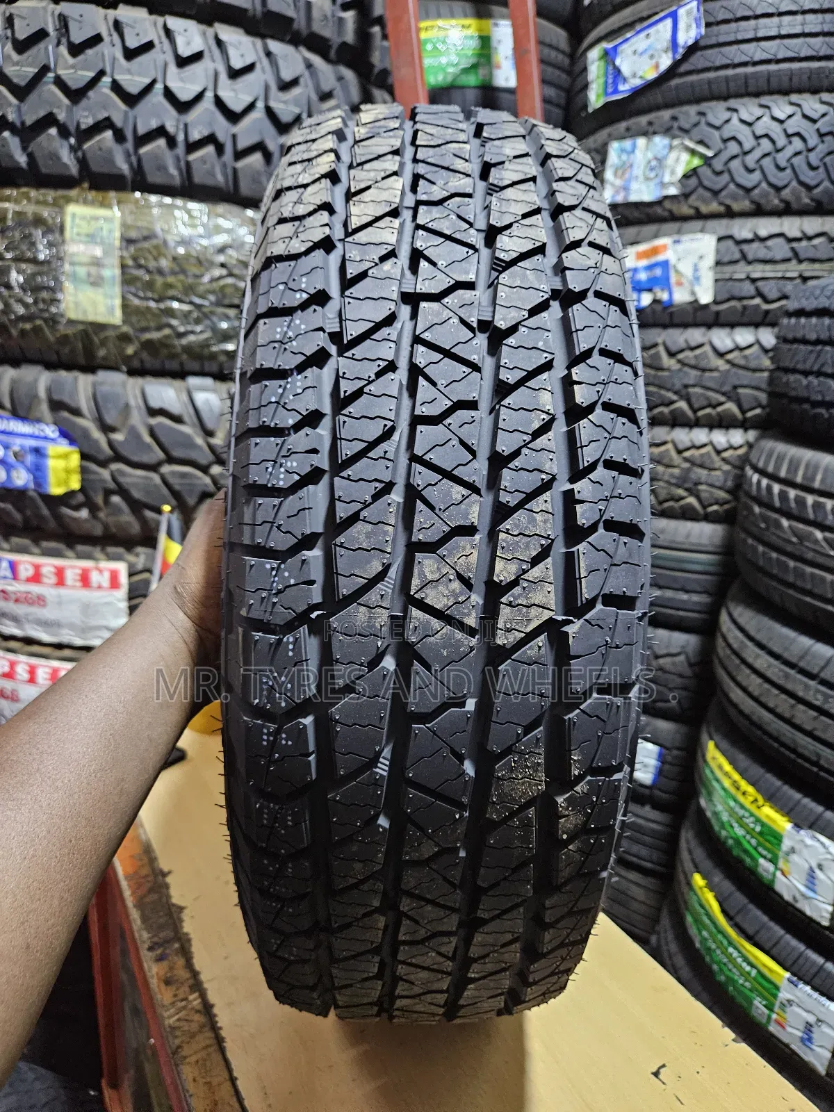 205 70 R15 Roadx At21 Rxquest Move Safely With It. in Central Division ...