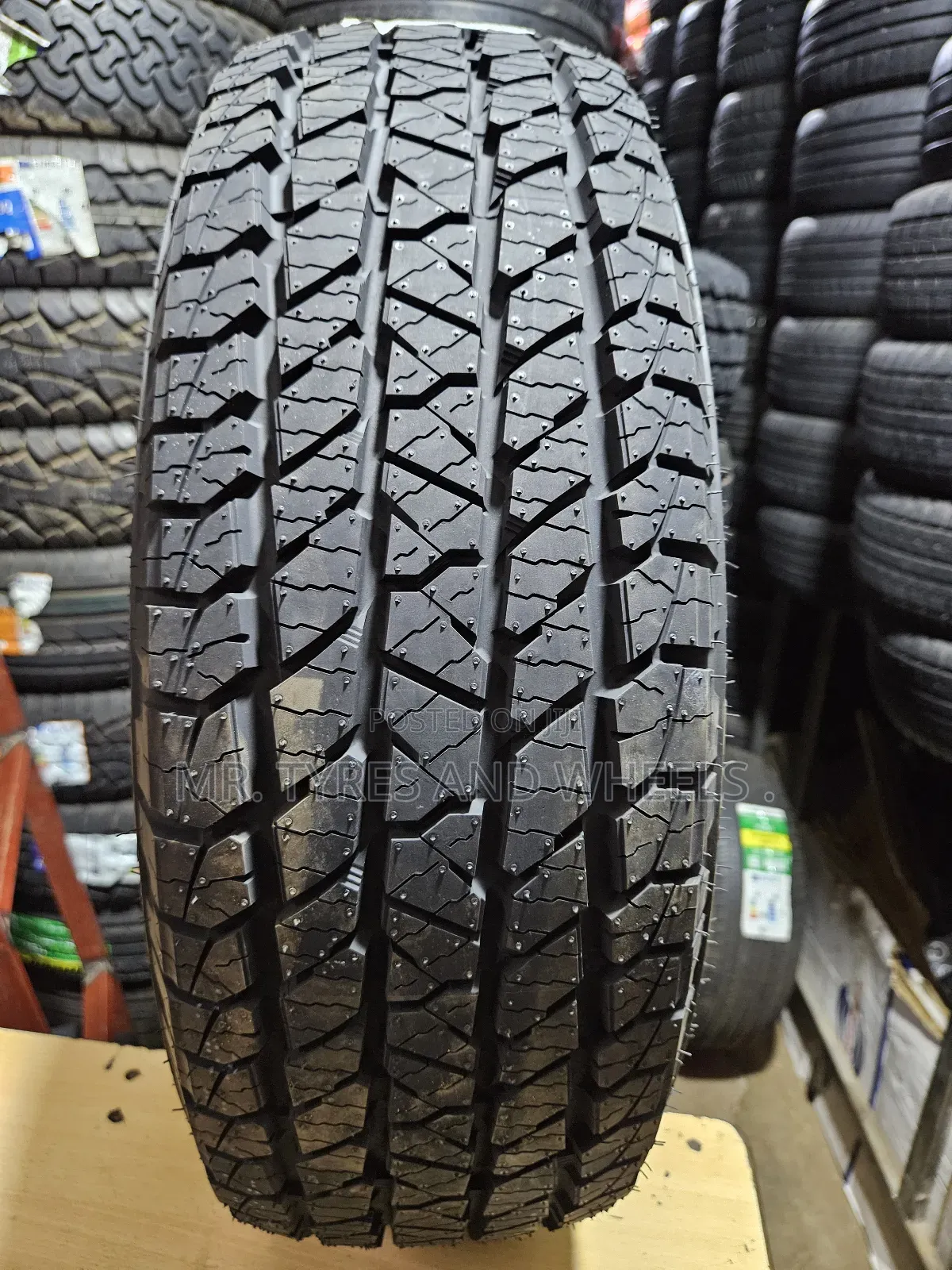 205 70 R15 Roadx At21 Rxquest Move Safely With It. in Central Division ...