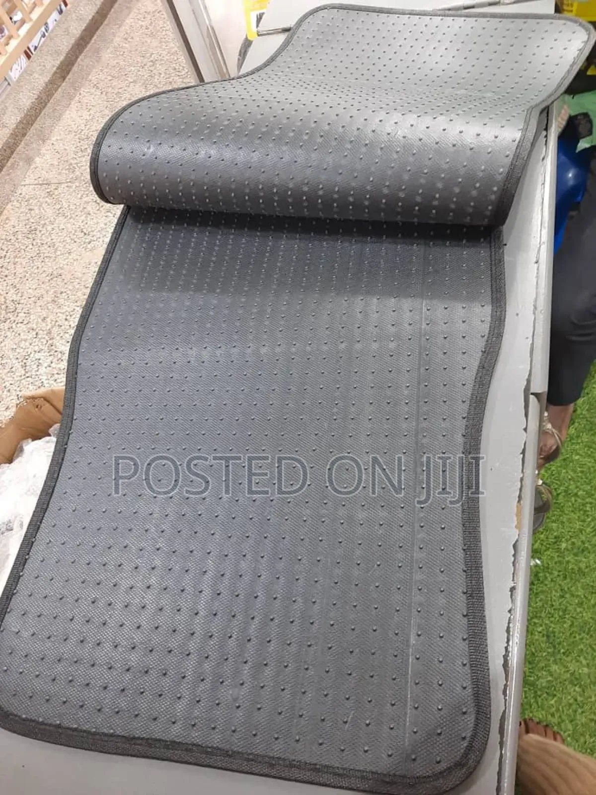 Hd Carpets in Central Division - Vehicle Parts & Accessories, Hajji ...