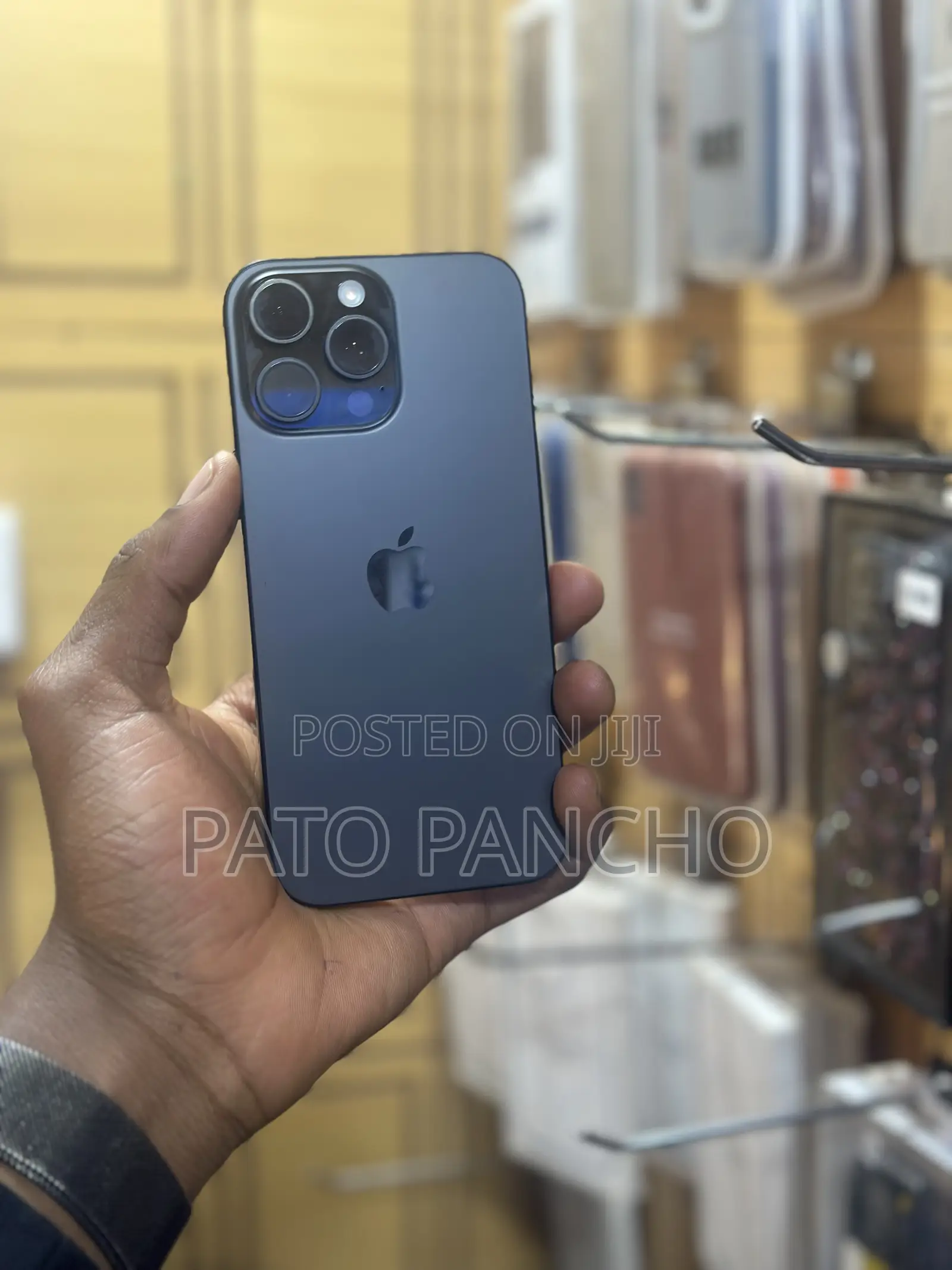 Apple iPhone 16 Pro Max 256 GB Black in Central Division - Mobile ...