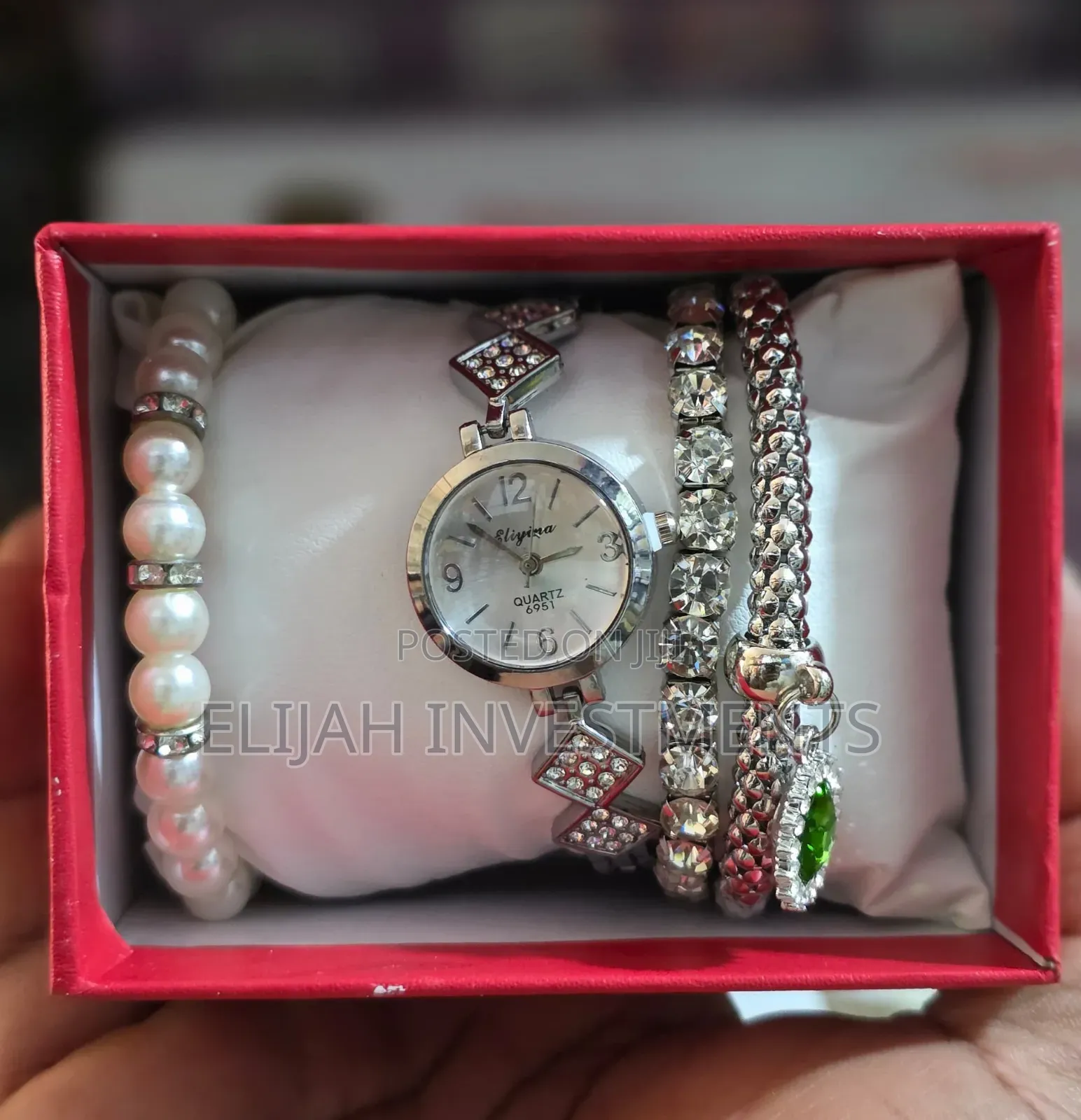 Women's Silver-Tone Quartz Watch and Bracelet Gift Set. in Central ...