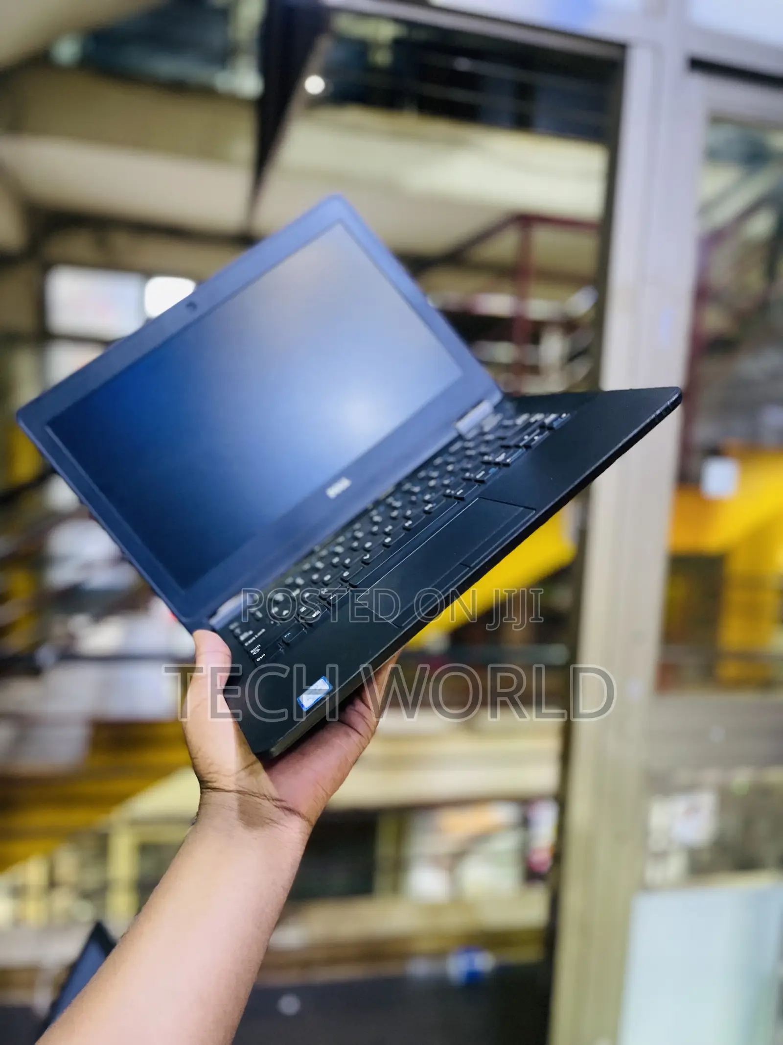 Laptop Dell Latitude E7270 8GB Intel Core I7 SSD 256GB in Central ...