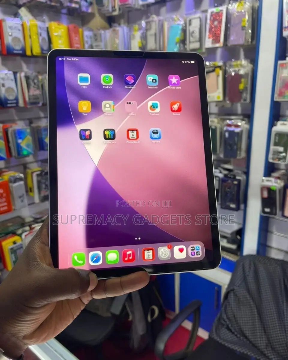 Apple iPad Pro 11 (2022) 256 GB Gray in Central Division - Tablets ...