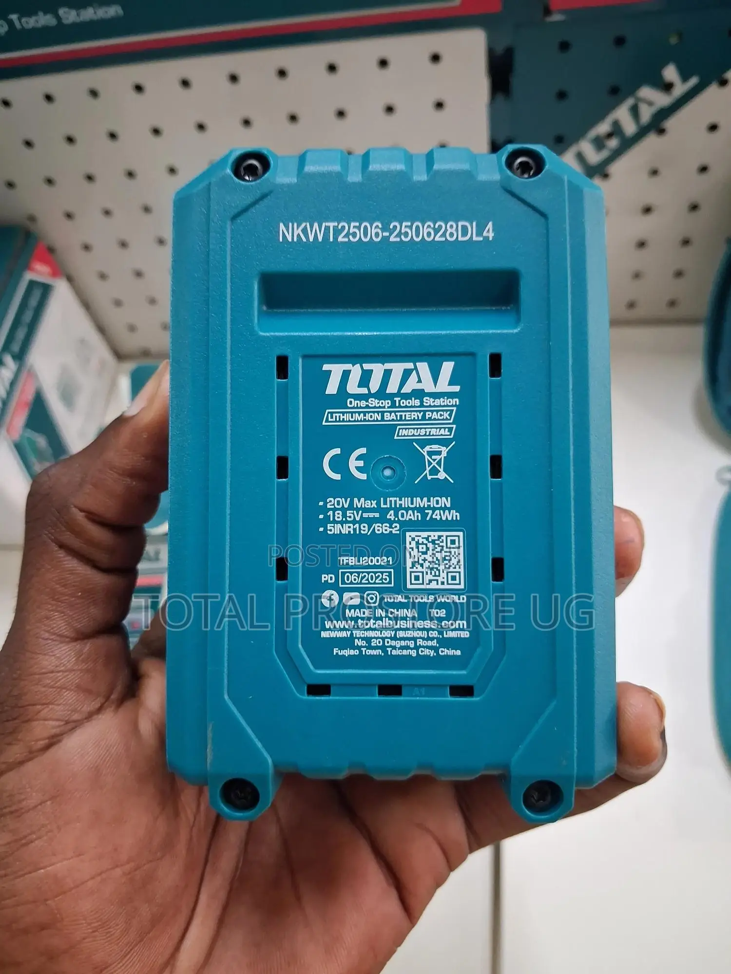 P20s Lithium-Ion Battery Pack 4.0ah. in Central Division - Electrical ...