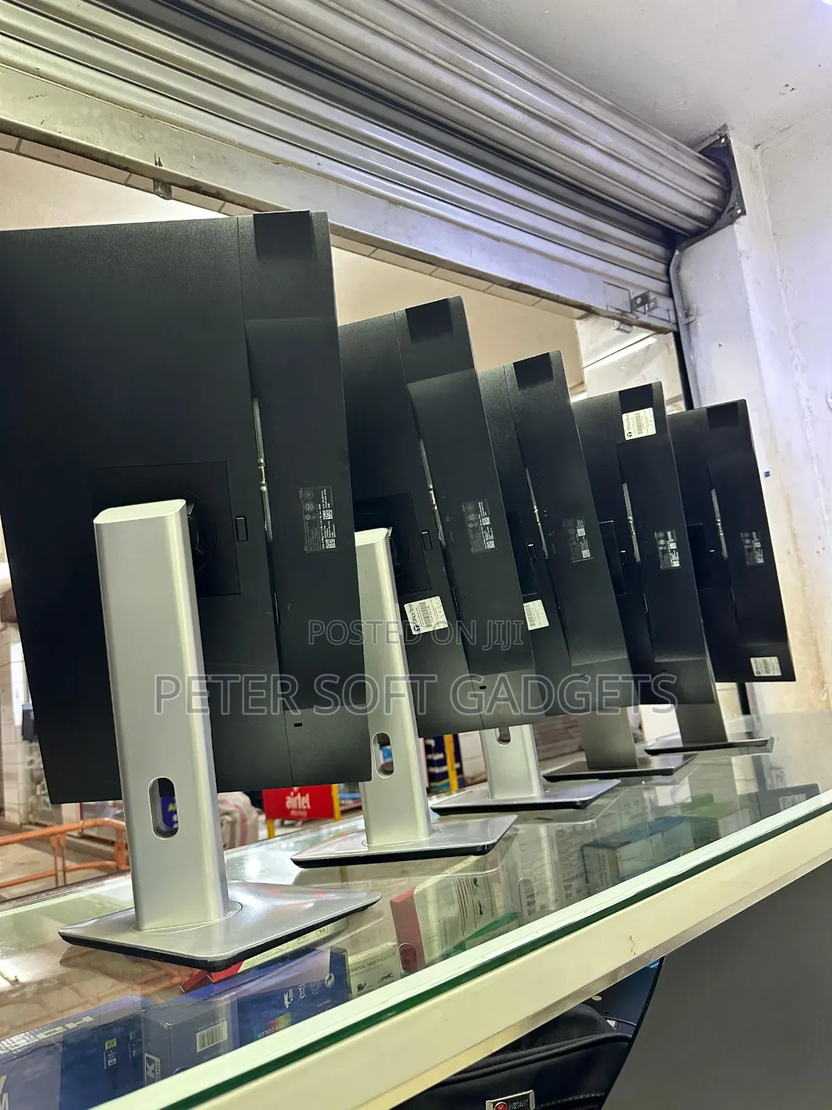 Dell Monitors Flameless 24inch in Central Division - Computer Monitors ...