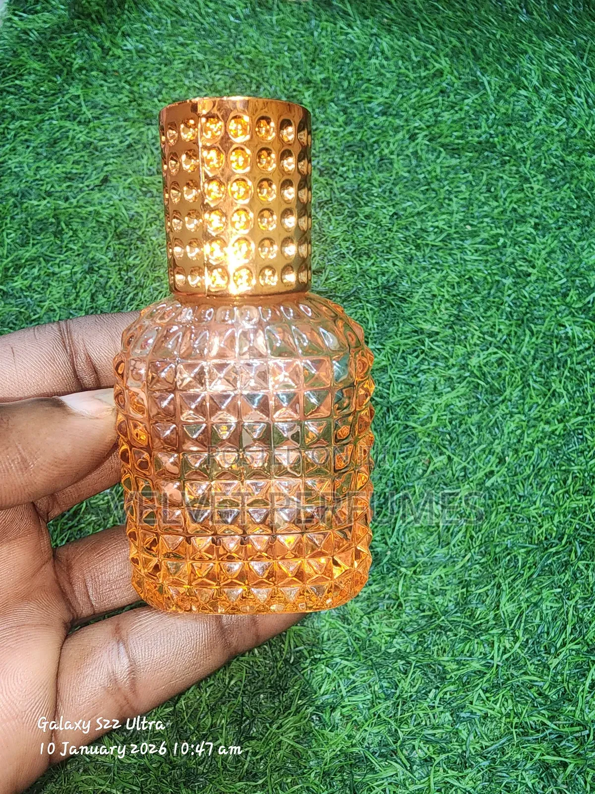Bombshell Oil Perfume in Central Division - Fragrances, Velvet Perfumes ...