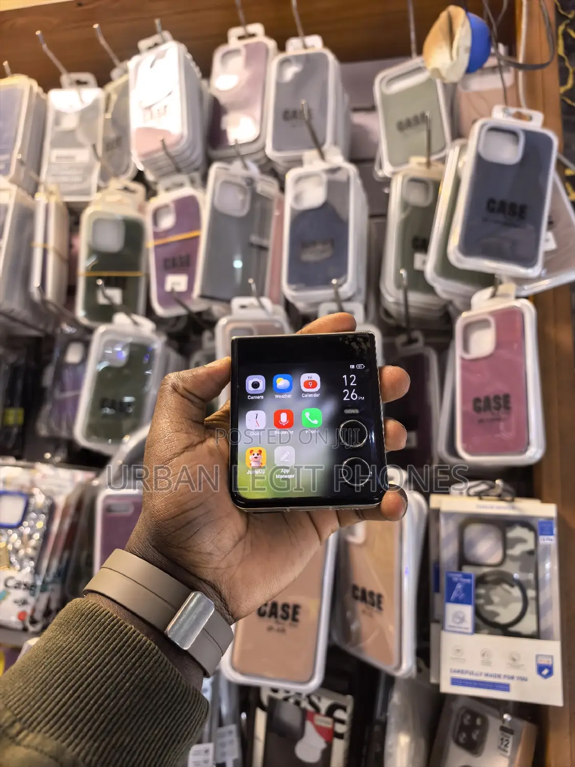 Tecno Phantom V Flip2 5G 256 GB Gold in Central Division - Mobile ...