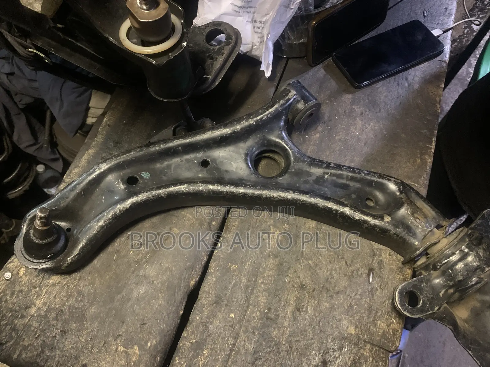 Honda Fit Suspension Plate in Central Division - Vehicle Parts ...